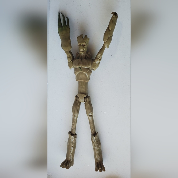 Marvel | Toys | Marvel Guardians Of The Galaxy Growing Groot Figure 2 ...
